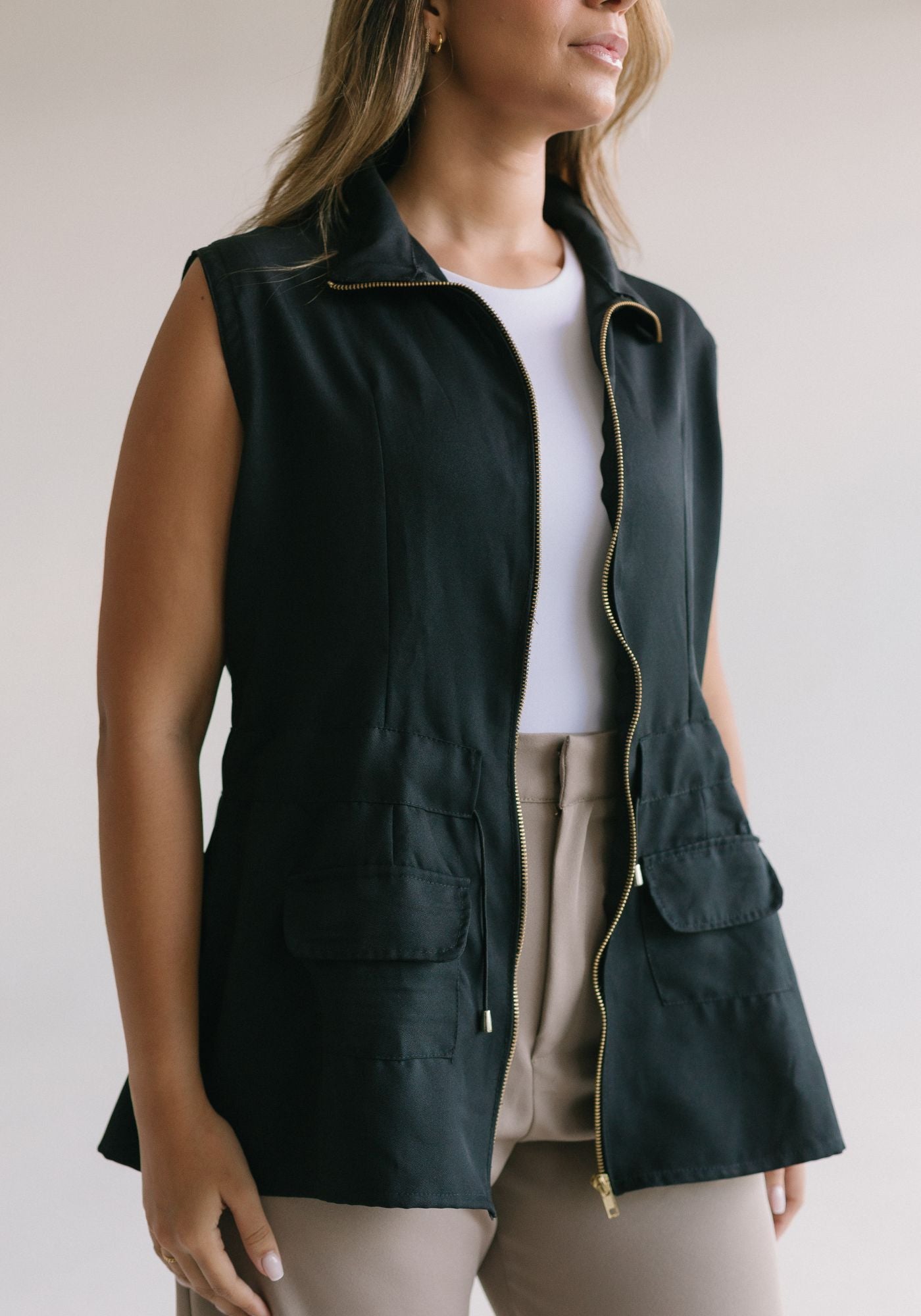 Chaleco safari negro – ikai.clothing